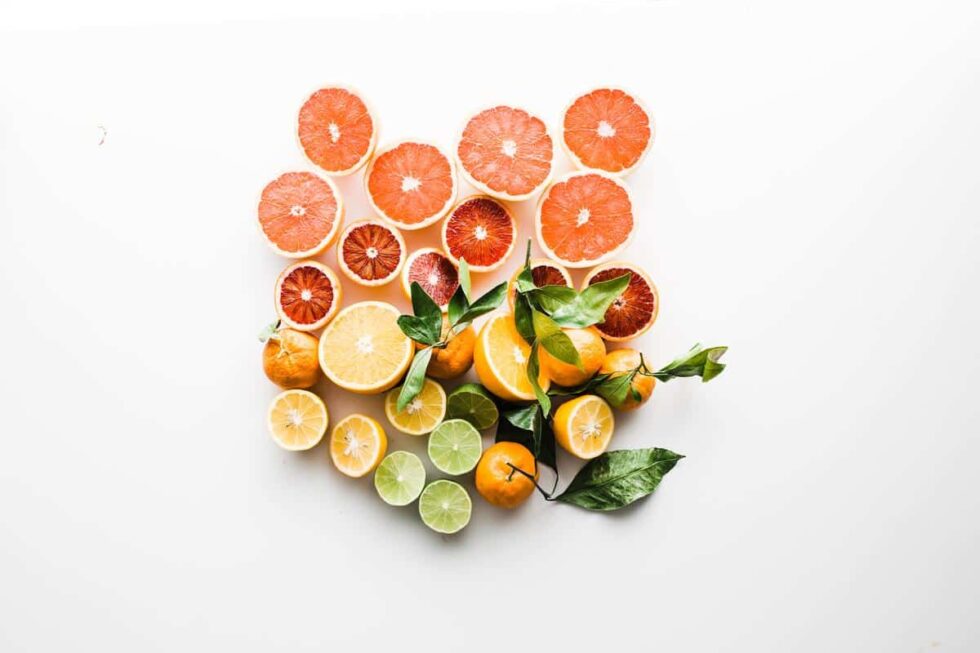 9 Best Essential Oils To Elevate Your Wellness And What To Look For